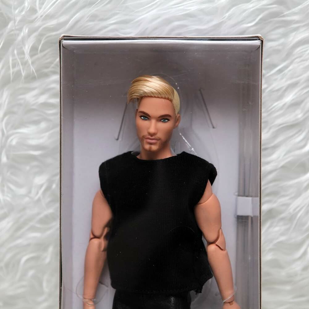Lalka Barbie Ken Signature Looks Look Made to Move | Kazimierza Wielka ...