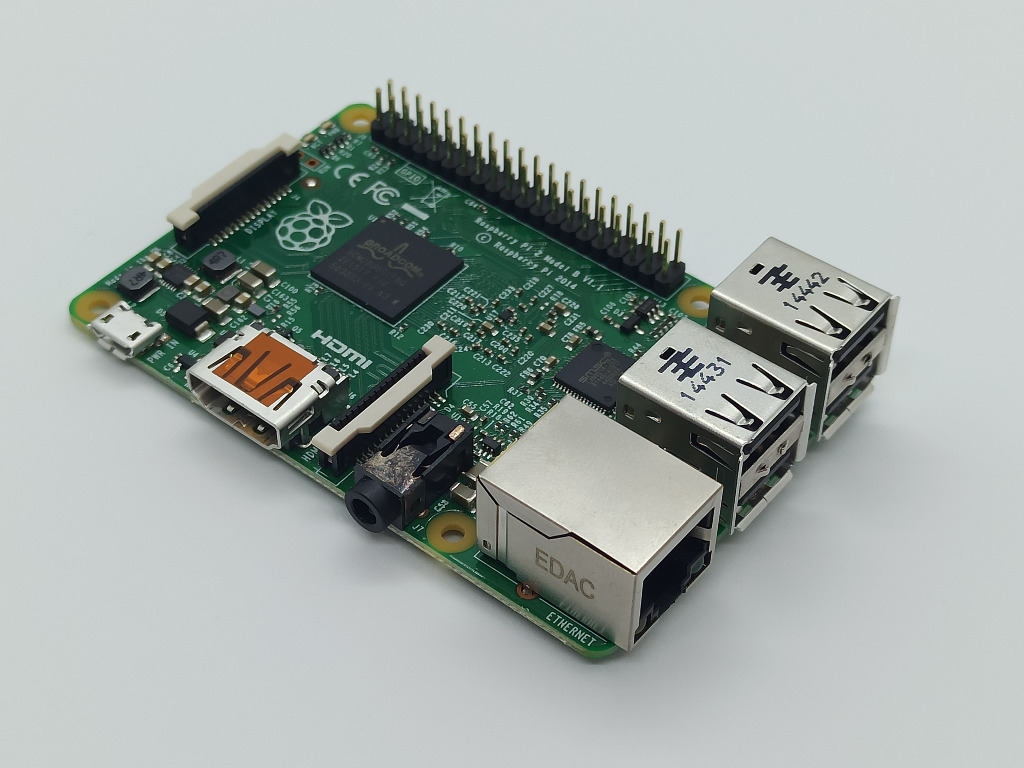 Raspberry Pi 2 Model B v1.1 | Poręba Spytkowska | Licytacja na Allegro ...