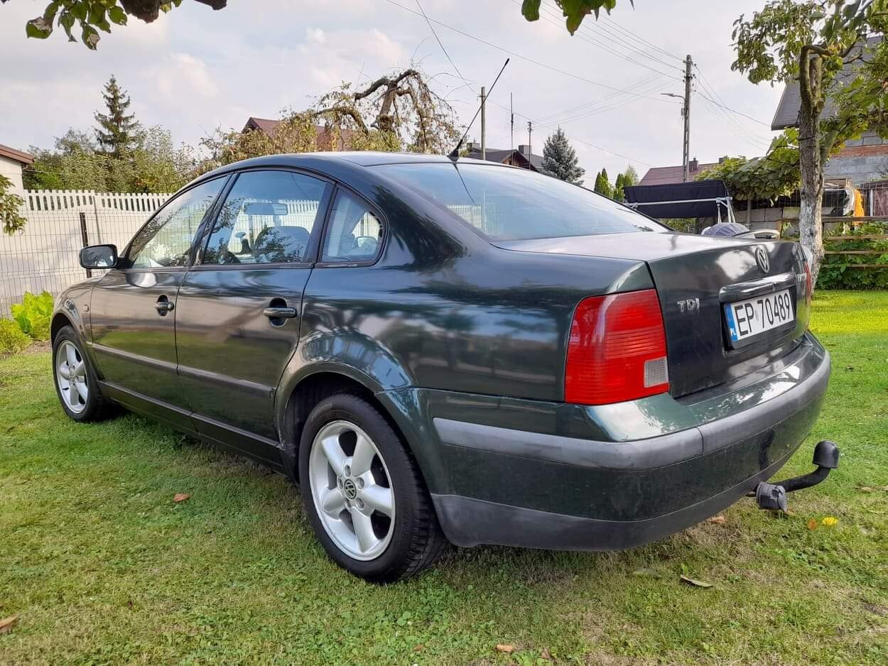 Volkswagen Passat B5 1.9 TDI | Moszczenica | Ogłoszenie na Allegro Lokalnie
