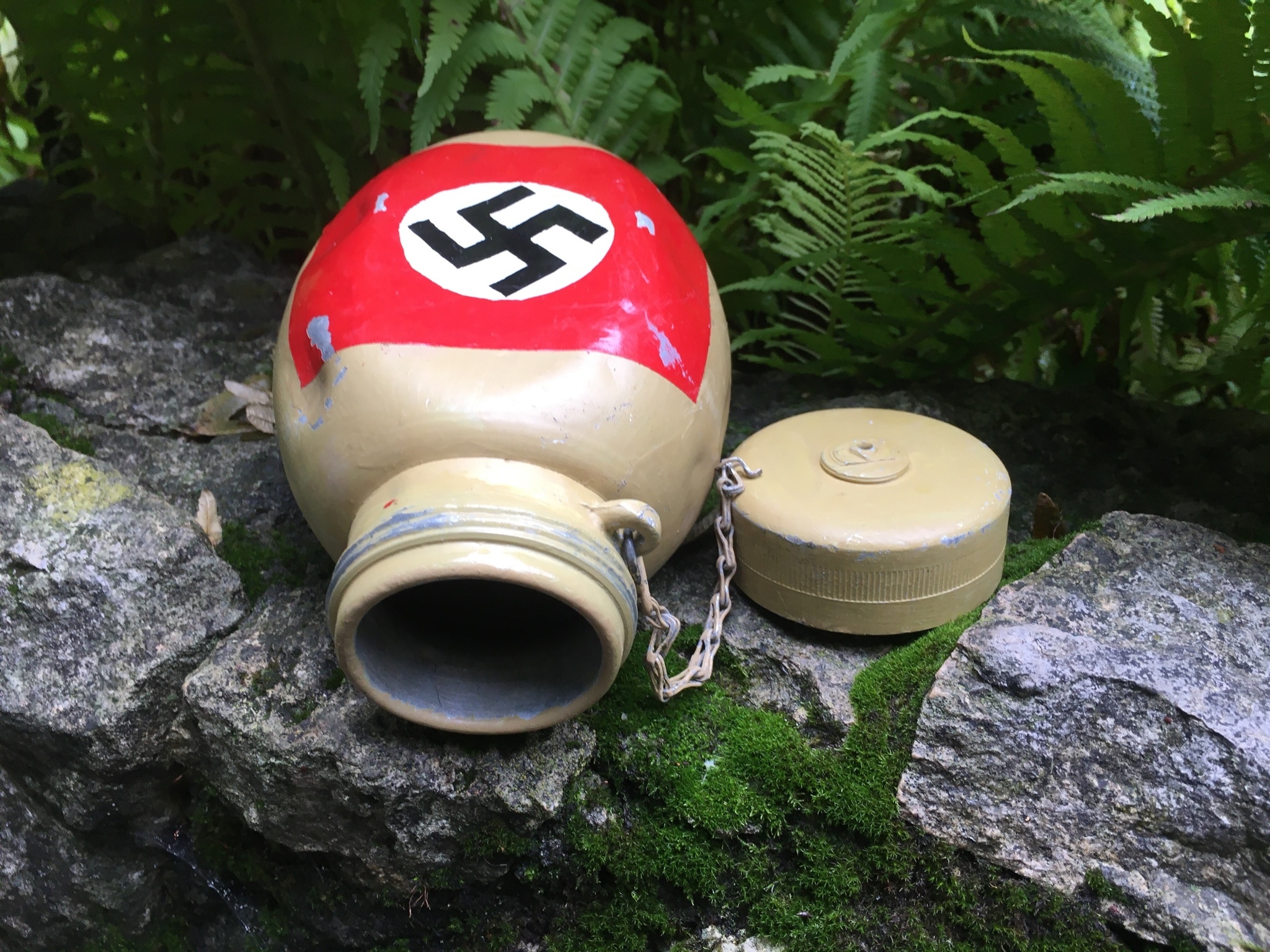 Manierka wojskowa 1957- malowana flaga III Rzeszy | Bytom | Kup teraz ...