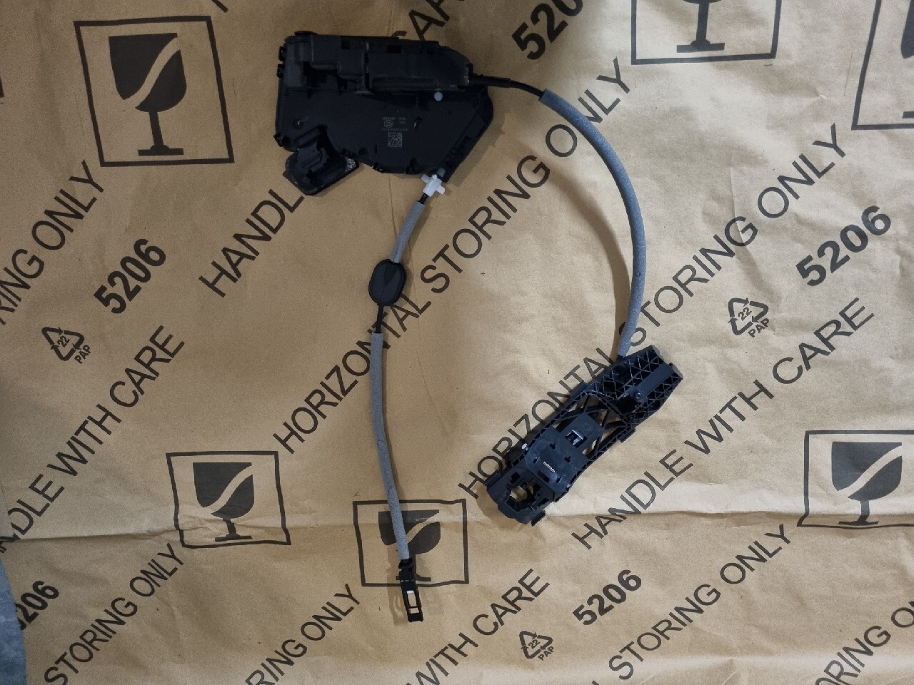 Zamek drzwi 5TA 839 015 E 5TA 837 015 A | Gdańsk | Kup teraz na Allegro ...