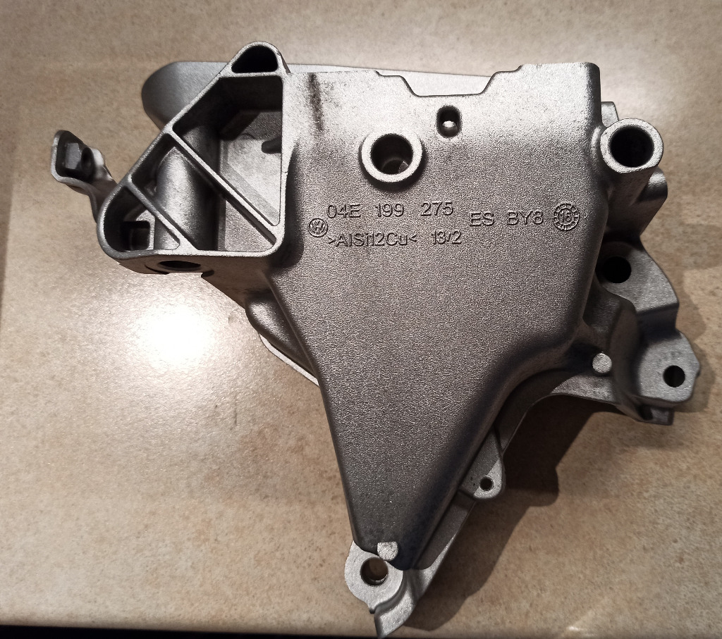 ŁAPA SILNIKA 04E199275 VW AUDI SEAT SKODA TSI | Łódź | Kup teraz na ...
