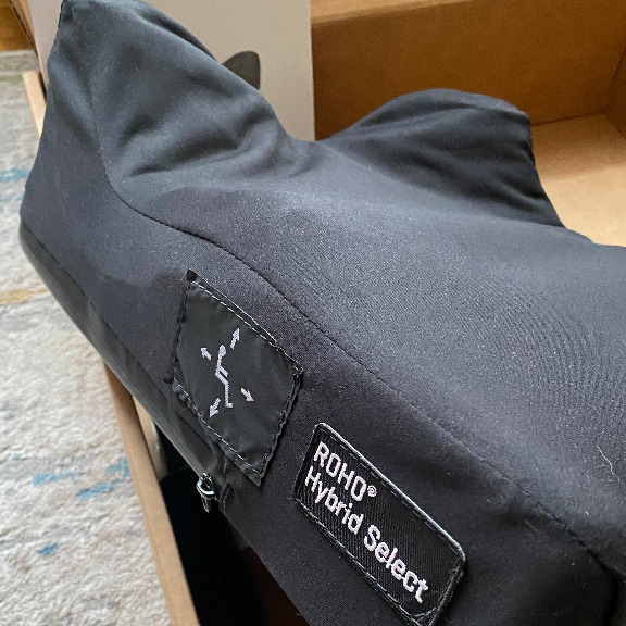 Poduszka przeciwodleżynowa ROHO Hybrid Select | Jarocin | Kup teraz na ...