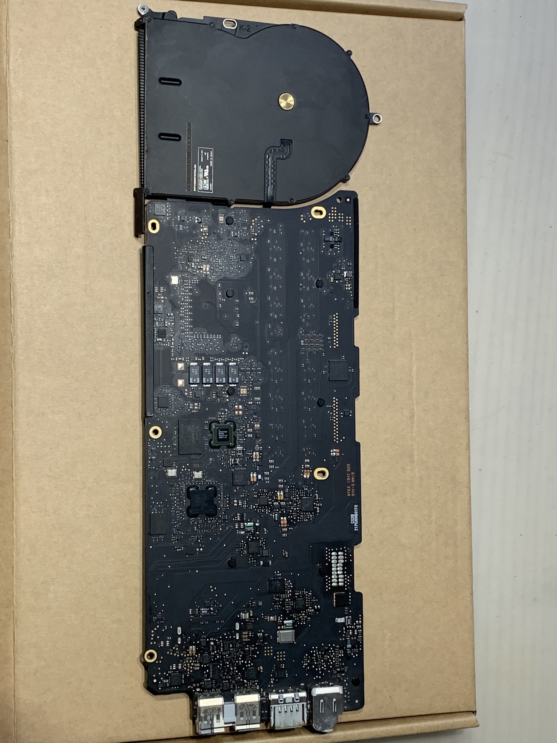 Płyta główna MacBook Pro A1502 i5 2.4Ghz 8Gb | Wołomin | Kup teraz na ...