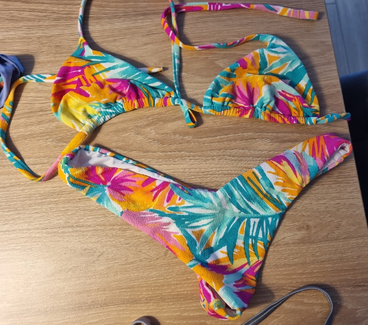 Majtki Calzedonia Damskie - Niska cena na Allegro.pl