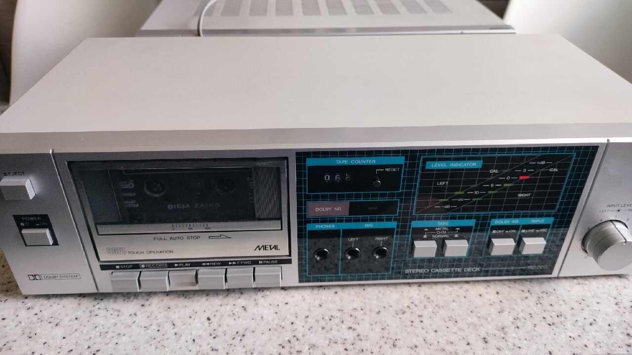 Sanyo RD 220 ja 220 Grundig | WOLA | Kup teraz na Allegro Lokalnie