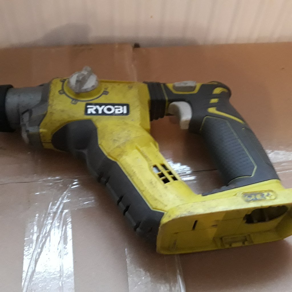 Wiertarka udarowa młotowiertarka Ryobi R18SDS-0 | Przebród | Kup teraz ...