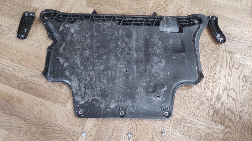 Osłona silnika VW Golf 7 3Q0825901B 5Q0825901A | Lesznowola | Kup teraz ...