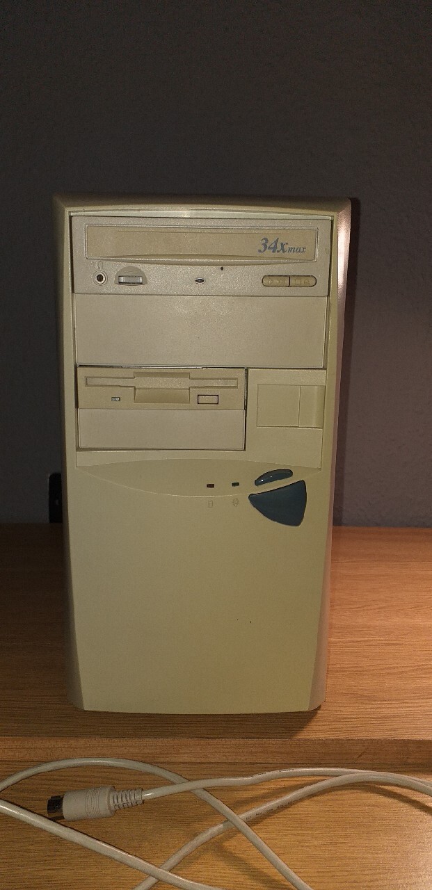 Stary komputer stacjonarny | bydgoszcz | Kup teraz na Allegro Lokalnie