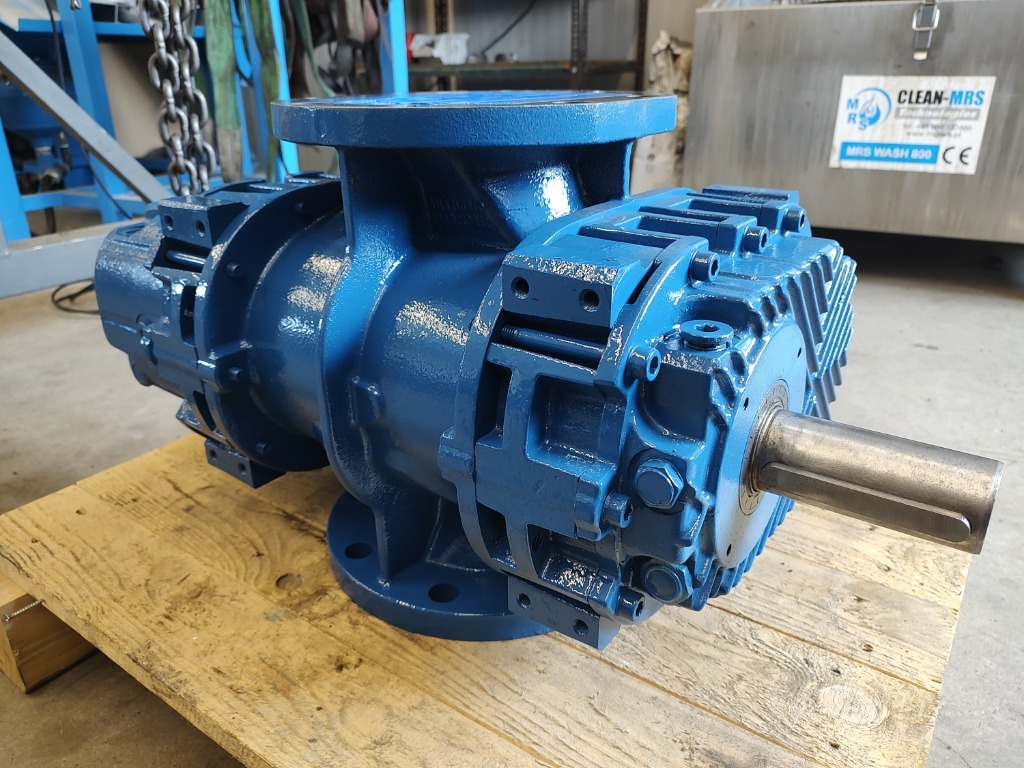 Stopień sprężający dmuchawy Robuschi RBS 65 | Jelcz-Laskowice ...