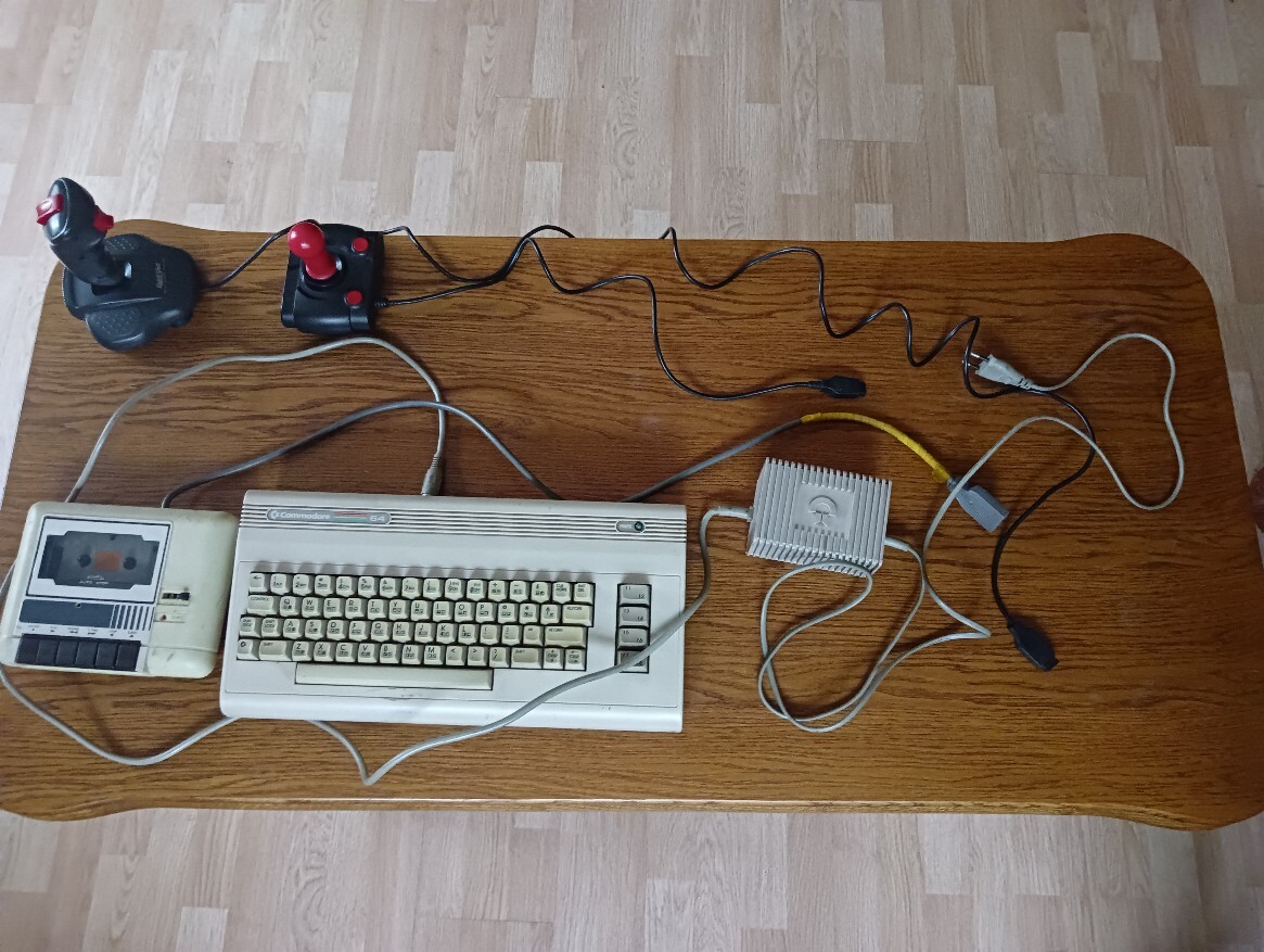 Joystick Commodore 64 - Niska cena na Allegro.pl
