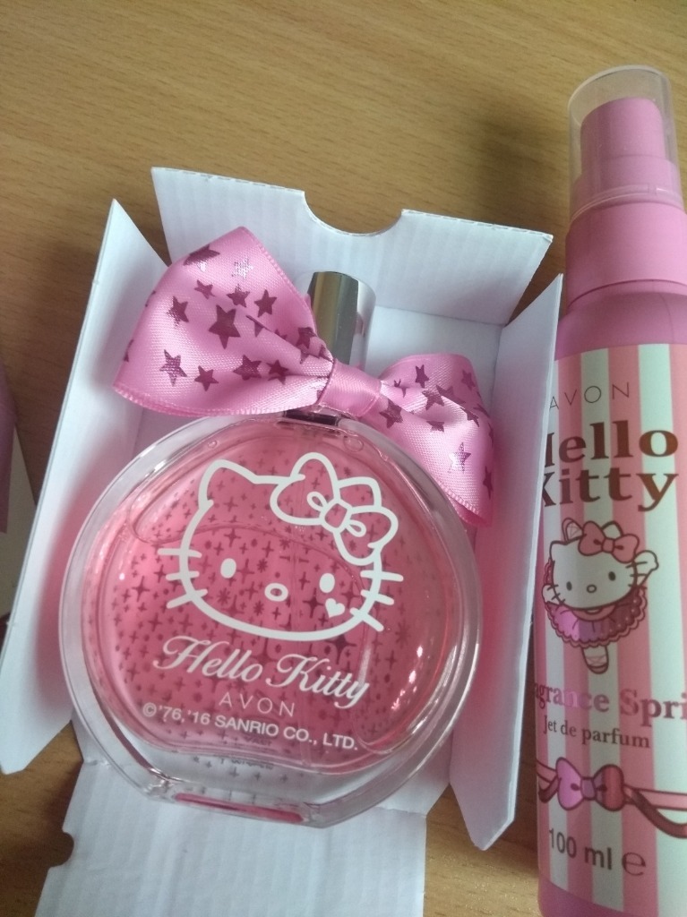 AVON Hello Kitty zestaw perfumy 50ml i spray | Warszawa | Kup teraz na ...