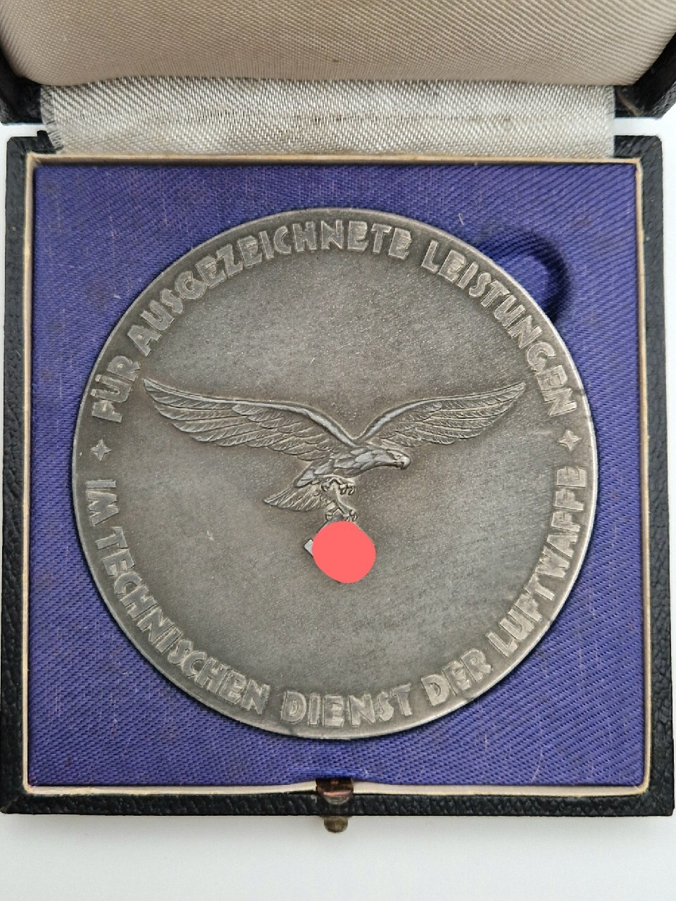 Medal Hermann Goering w pudełku, III Rzesza. | Kraków | Kup teraz na ...