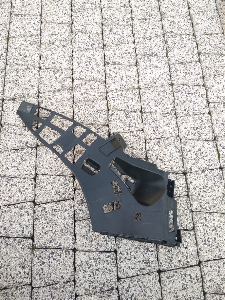 Mocowanie zderzaka przedniego Mercedes A1568858400 | Sobolewo | Kup ...