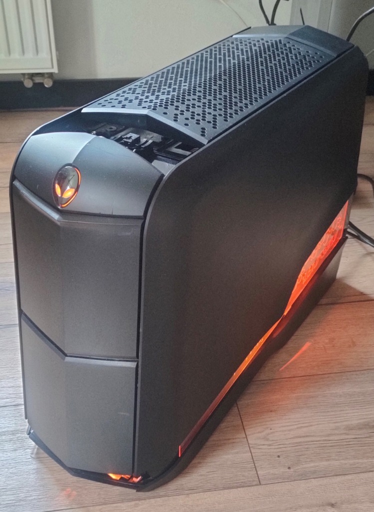 Alienware Aurora R3 (I7 2600, GTX 680, 16GB DDR3) | Kotórz Mały | Kup ...