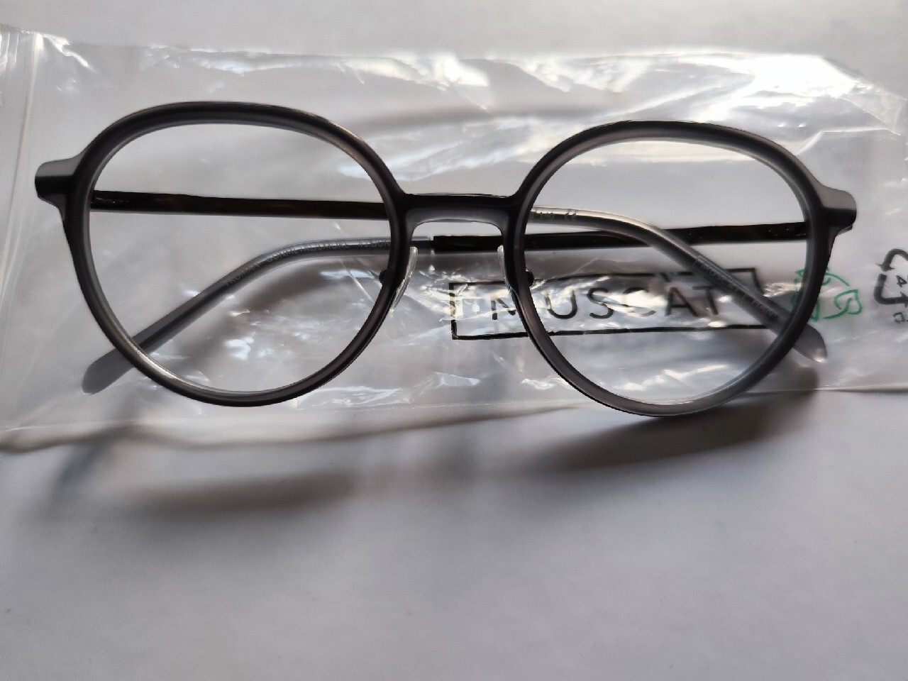 Oprawki Muscat | Warszawa | Kup teraz na Allegro Lokalnie