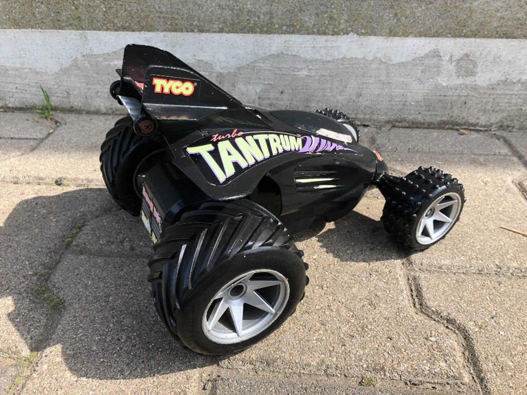 Auto sterowane TYCO RC TANTRUM TURBO 6V obrotowe | Krośnice | Licytacja ...