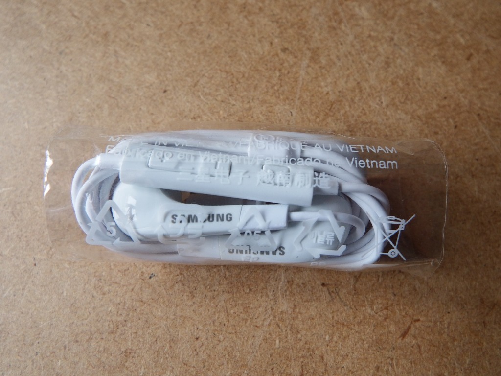 SŁUCHAWKI SAMSUNG NOWE jack 3 5 | Gostynin | Kup teraz na Allegro Lokalnie