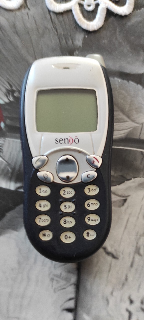 Telefon komórkowy Sendo. | Widlice | Licytacja na Allegro Lokalnie