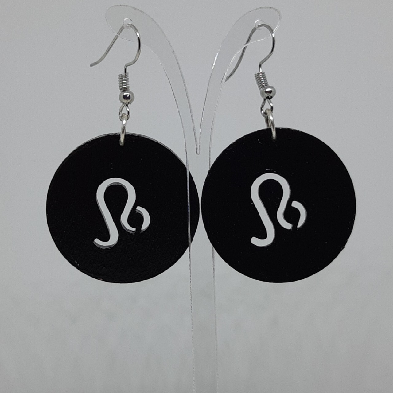 Kolczyki Znak zodiaku Lew czarny drewno lekkie koła 3cm | Warszawa ...