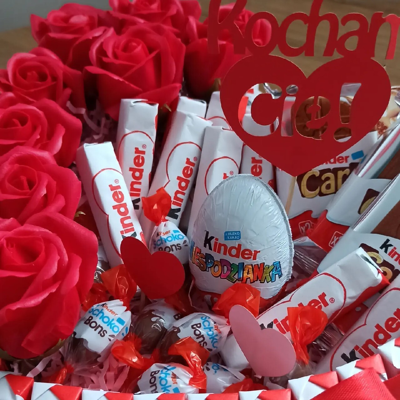 Kinder box Wielkanoc urodziny prezent róże mydlane | Pelplin | Kup ...