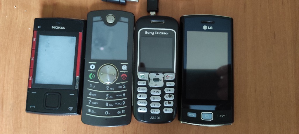 SONY ERICSSON NOKIA MOTOROLA LG STARE TELEFONY | Jelenia Góra ...