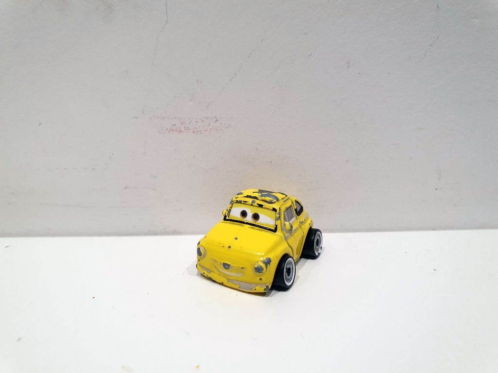 Mattel Disney Pixar Cars Auta Luigi FBG86 Mini Racer Diecast | Szczecin ...
