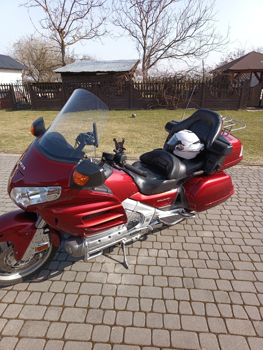 Honda Goldwing - Motocykle i quady - ogłoszenia na Allegro.pl