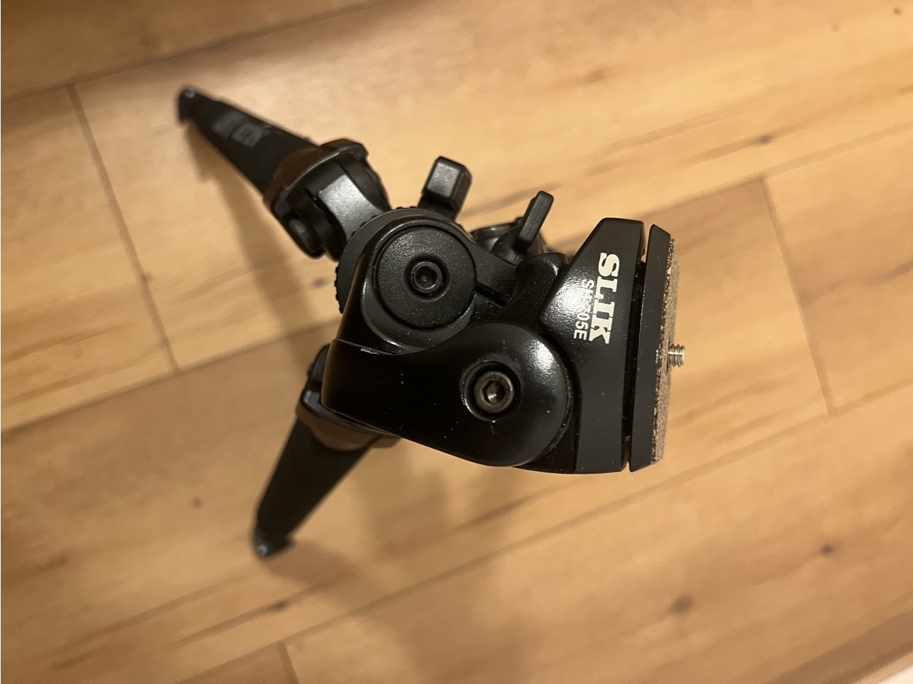 Statyw SLIK PRO 330DX + SH-705E w świetnym stanie | Warszawa | Kup ...