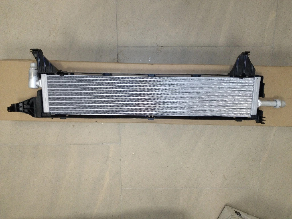 MERCEDES CHŁODNICA WODY PLYNU A0995001401 | Sokołów Podlaski | Kup ...