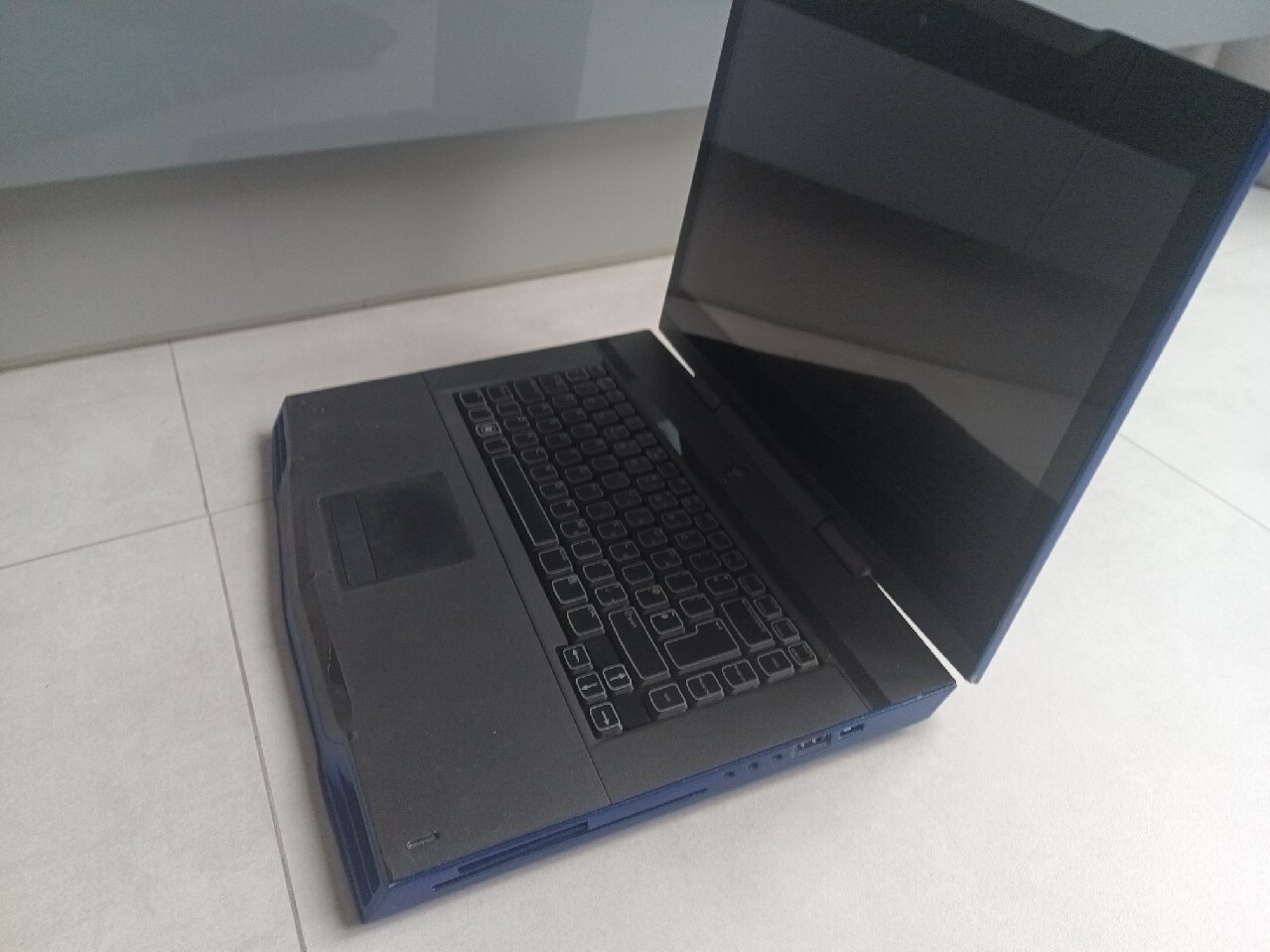 Alienware m15x R2 i7 940XM niebieski metalik custom | Lublin | Kup ...