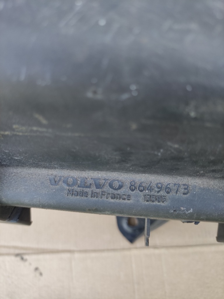 Obudowa filtra powietrza 8649673 Volvo | Zamość | Ogłoszenie na Allegro ...