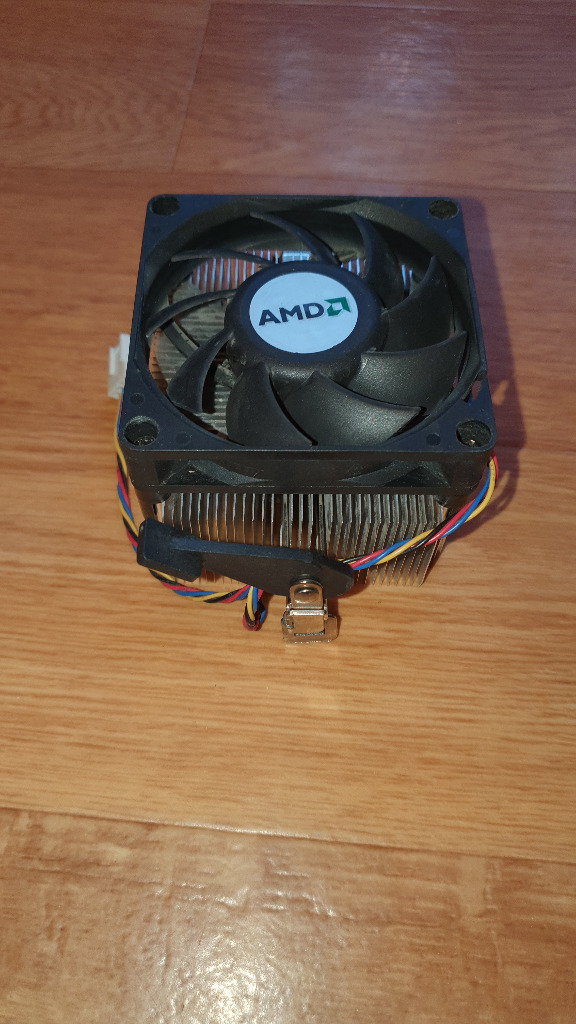 Radiator z wentylatorem AMD do procesora | Mikołów | Ogłoszenie na ...