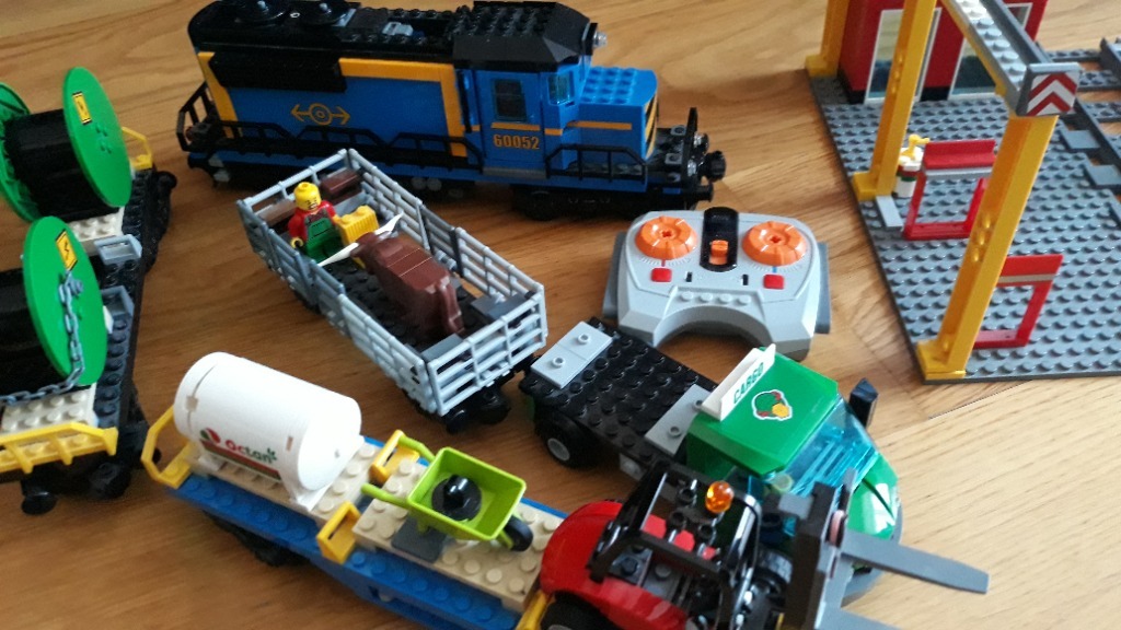 Lego kolejka, pociąg 60052 | Szczecin | Kup teraz na Allegro Lokalnie