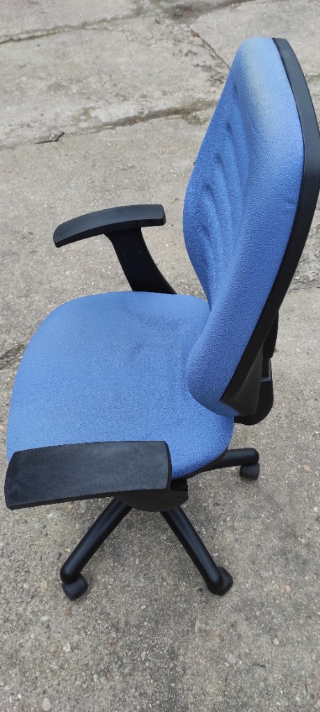 Krzesło fotel biurowy obrotowy Master Nowy Styl | Stara Gadka | Kup ...