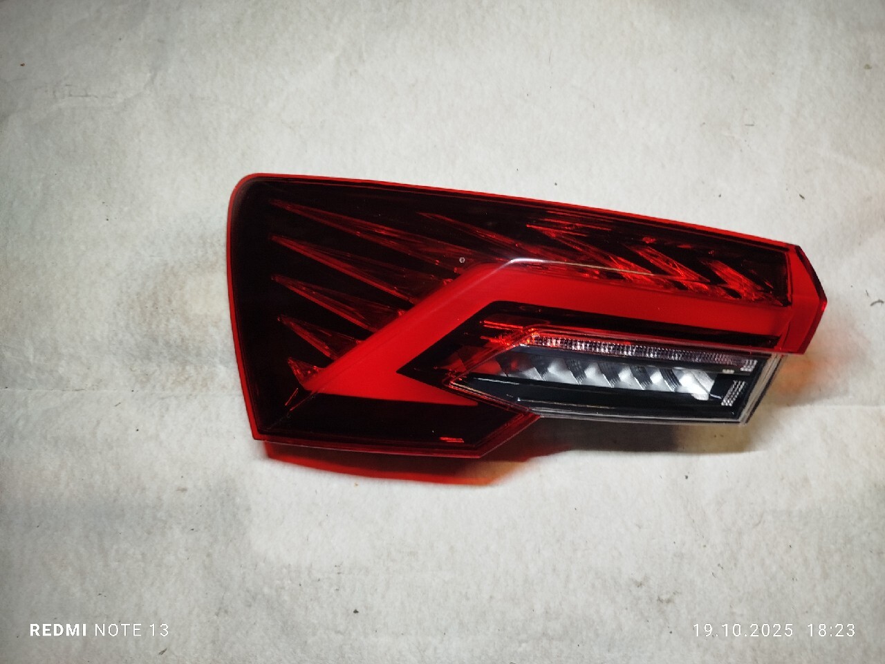 LAMPA TYŁ TYLNA LEWA BŁOTNIK SKODA OCTAVIA IV LIFT EUROPA 5E3945207B ...