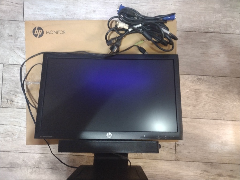 Monitor LED HP COMPAQ LA2006 20" z głośnikami | Wieliczka | Kup teraz ...