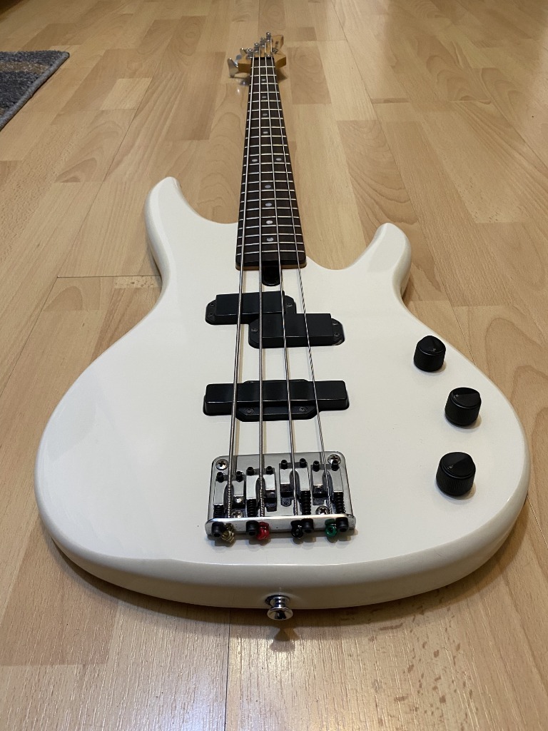Bas Yamaha RBX 350 gitara basowa biała 1991/2001 | Kraków | Ogłoszenie ... Bas Yamaha RBX 350 gitara basowa biała 1991/2001 | Kraków | Ogłoszenie ...