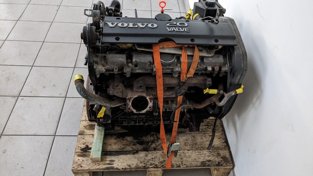 Silnik Volvo B5204T T5 211 KM | Warsaw | Kup teraz na Allegro Lokalnie