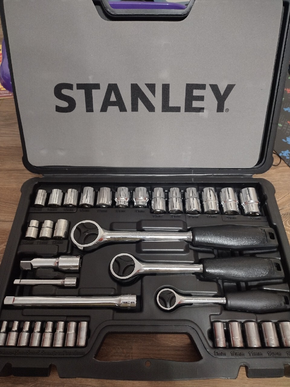 Zestaw kluczy STANLEY 80 elementów. Nowy | Pruszków | Ogłoszenie na ...