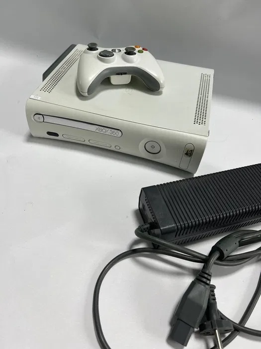 393 Konsola Xbox360 pad kontroler | Mirostowice Górne | Kup teraz na ...