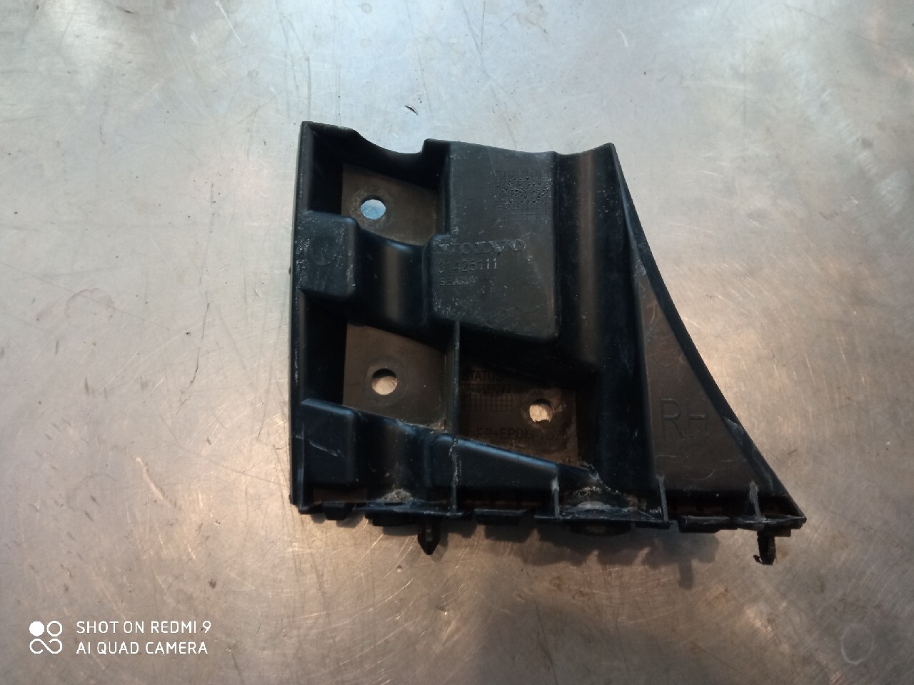 Volvo V40 12- ślizg zderzaka przód prawy 31425111 | Olsztyn ...