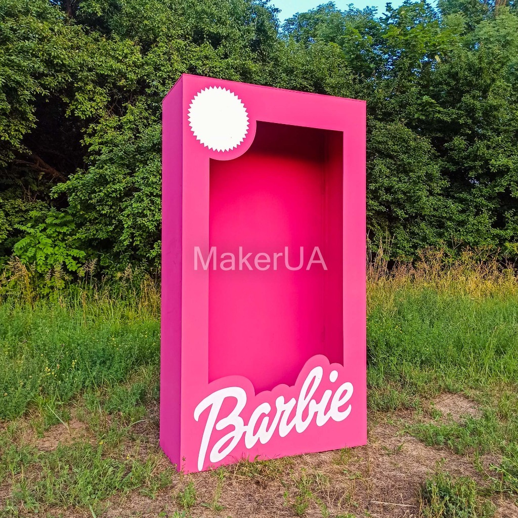 Barbie pudełko budka tło zdjęć dekoracja urodziny | Łódź | Kup teraz na ...