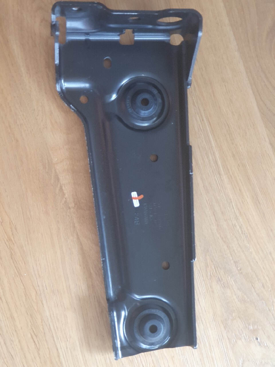 BMW G01 Uchwy chłodnicy PRAWY - 7400118 | Gdańsk | Ogłoszenie na ...