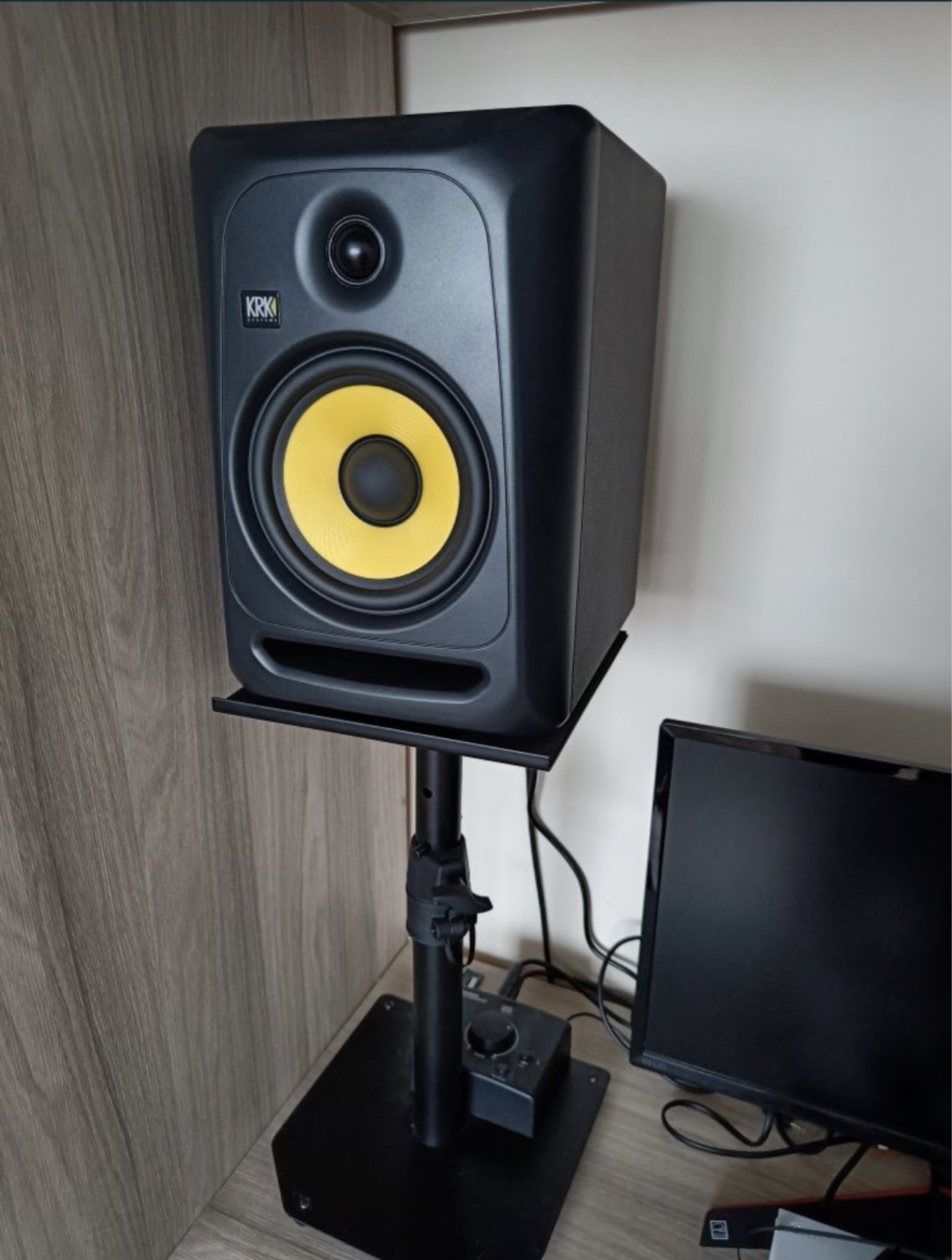 Monitory studyjne KRK Classic 7 + standy | Bydgoszcz | Kup teraz na ...
