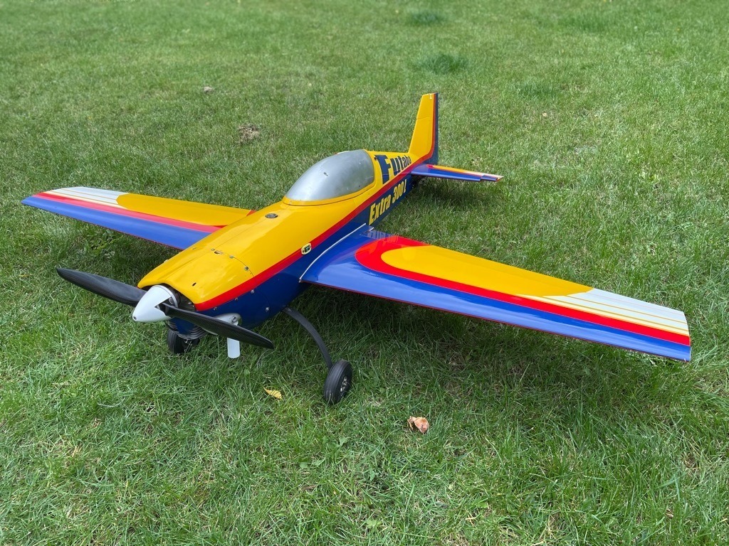 Samolot RC CARF 300L 2 12m 55ccm | Rzgów | Ogłoszenie na Allegro Lokalnie