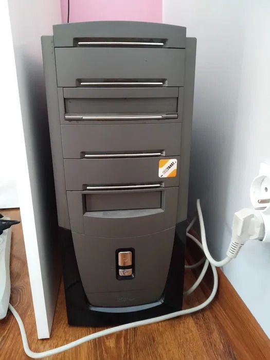 Komputer stacjonarny+monitor+klawiatura+myszka | Strumień | Kup teraz ...