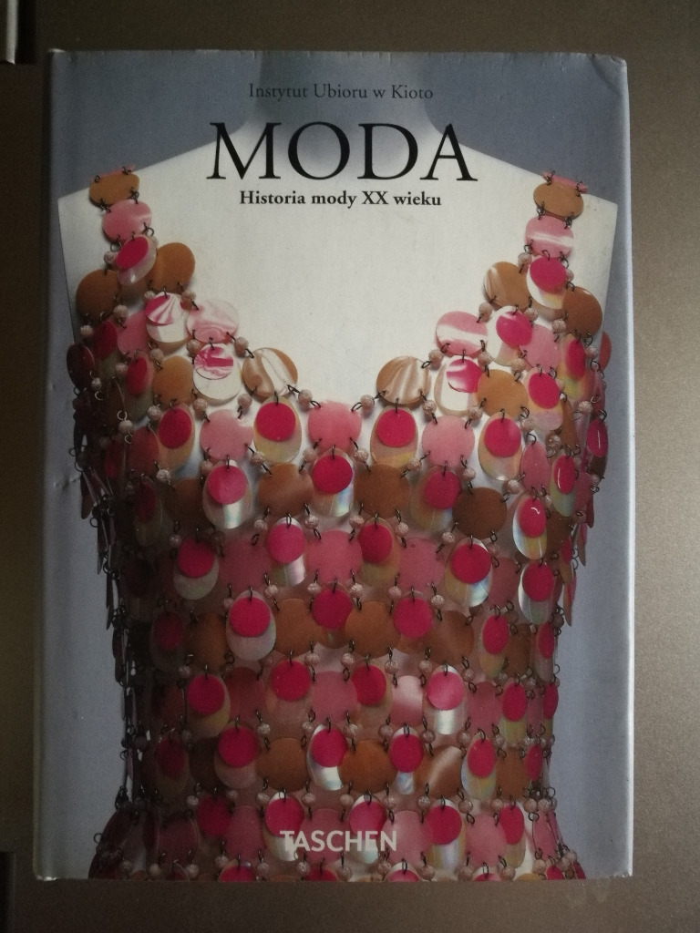 Moda Historia mody w XX wieku | Kraków | Kup teraz na Allegro Lokalnie