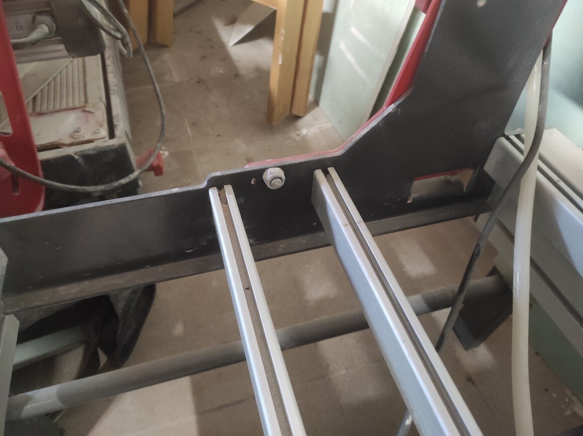 Przecinarka elektryczna Rubi DX-250 PLUS 1400 | Kraków | Ogłoszenie na ...