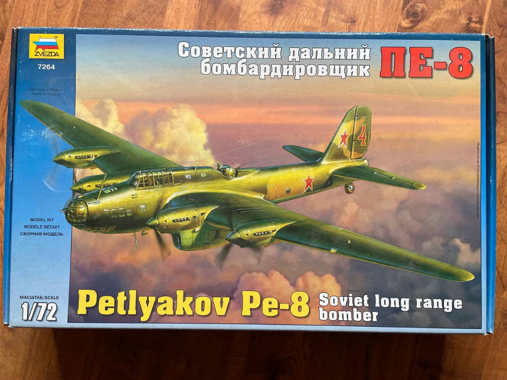 Petlyakov Pe8 Soviet long range bomber skala 1:72 Zvezda | Warszawa ...